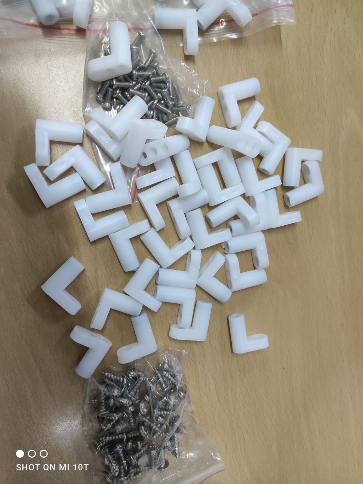 PCB MOTHERBOARD L-TYPE BOARD SPACER 20MM WITH SCREWS | WHITE | 50 PCS ...